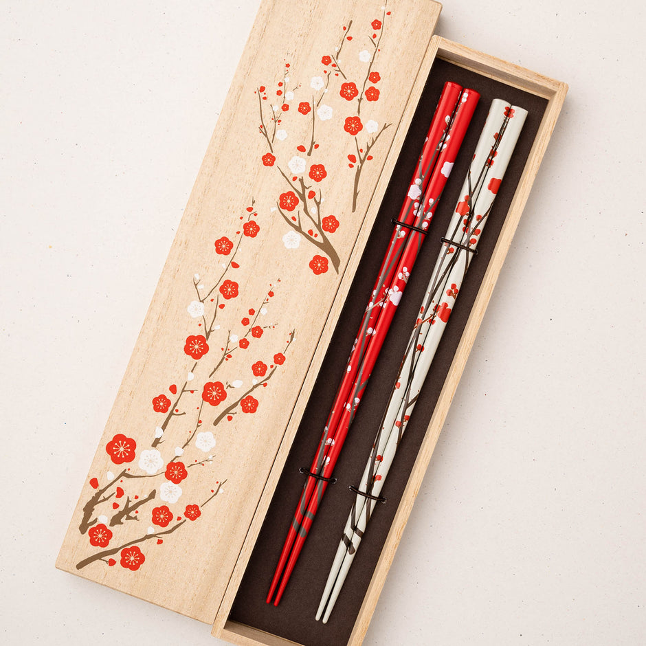 10 Best Traditional Japanese Wedding Gift Ideas for Couples – omakase