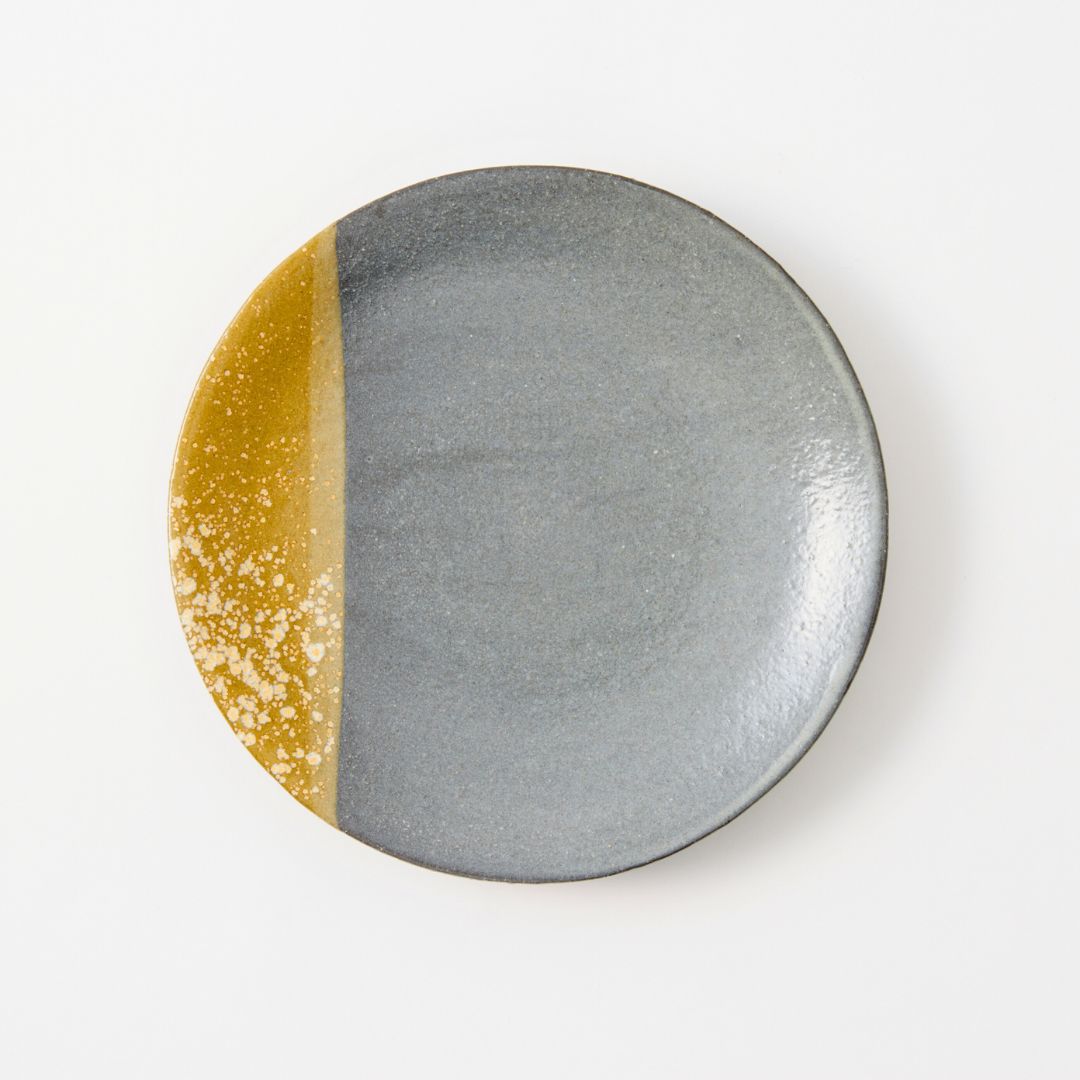 Shigaraki Mingei Medium Karashiiro Plate – omakase