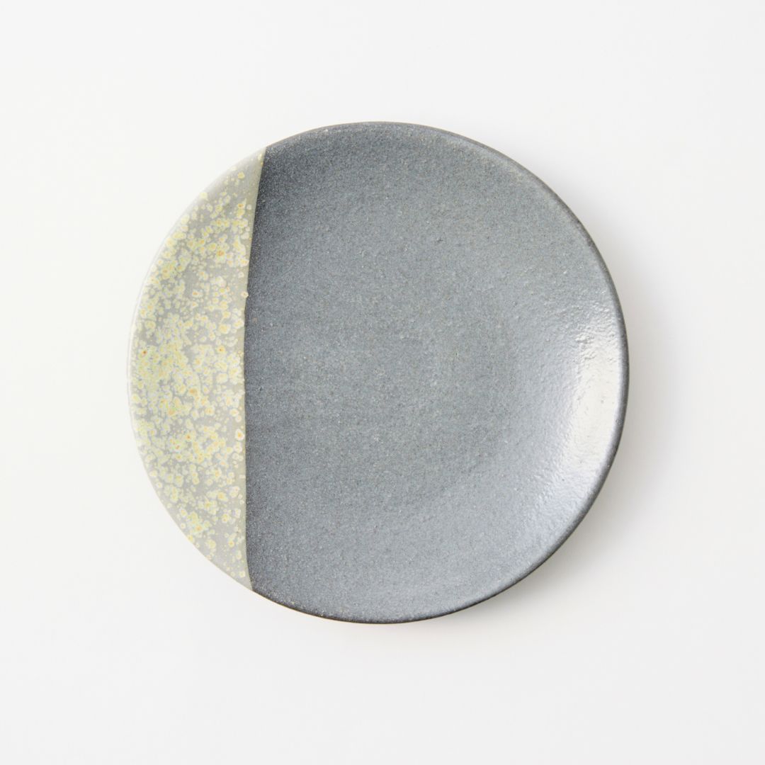 Shigaraki Mingei Medium Komachinezu Plate – omakase